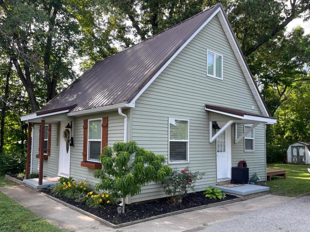 75 W Mclaughlin Avenue
