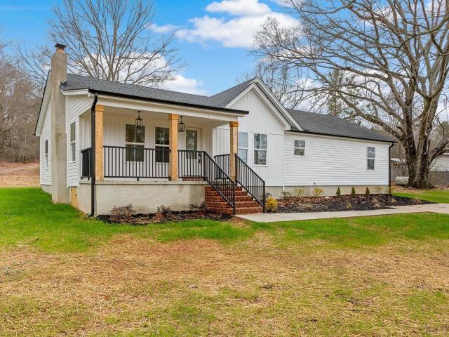 75 W Tyger Bridge Rd, Taylors, SC 29687 | MLS #1583 | Compass