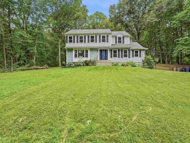 75 Waterloo Rd, Mount Olive Township, NJ 07828