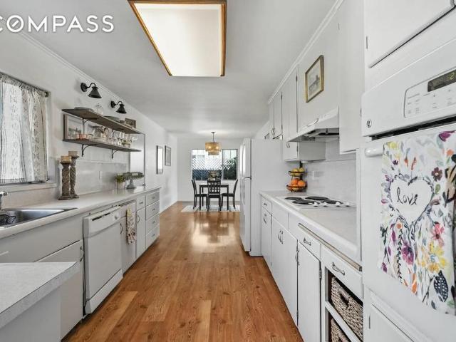 75 Andrews Dr, Hollister, CA