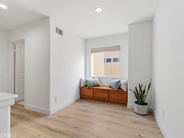 75 Ashford, Irvine, CA 92618 | MLS #PW26058