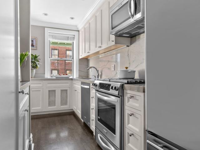 75 Bank Street # 3K