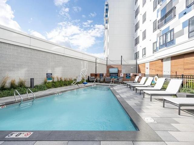 75 Baldwin St, Lynn, MA 01902
