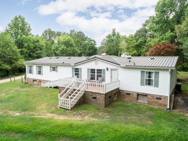 75 Baucom Ln, Fuquay Varina, NC 27526
