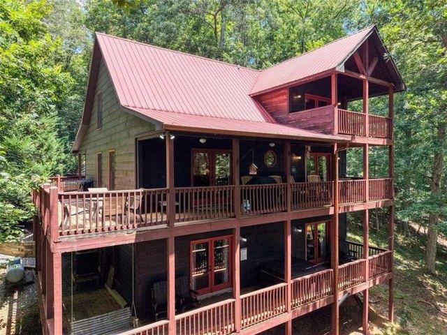 75 Carol Ln, Ellijay, GA 30540