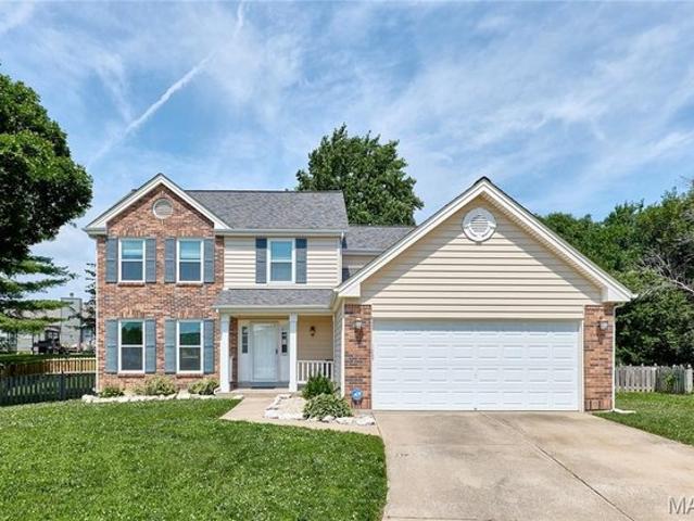 75 Catawba Ct, Saint Charles, MO 63304