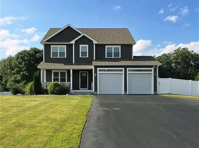 75 Crystal View Dr, Burrillville, RI 02859