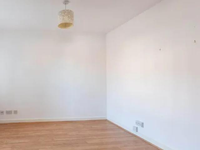 75 Double Hedges Park, City of Edinburgh, EH16 6YW, United Kingdom | 1 bed house for rent #139267841 | Rentberry