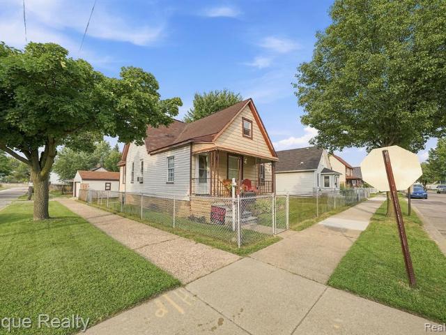 75 E Cicotte Street