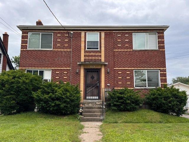 75 E Galbraith Rd, Cincinnati, OH 45216