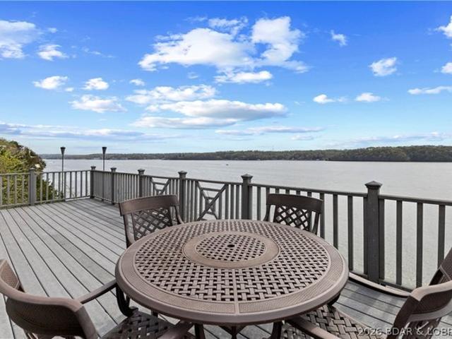 75 Elbow Cay Dr, Osage Beach, MO 65065
