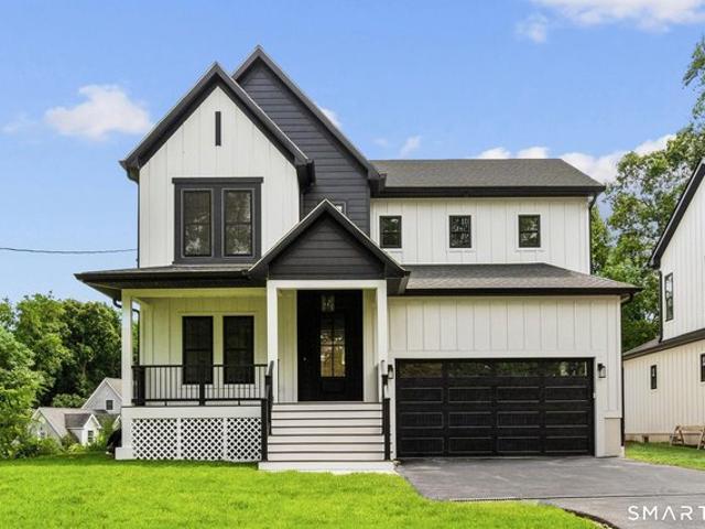 75 Fillow St, Norwalk, CT 06850