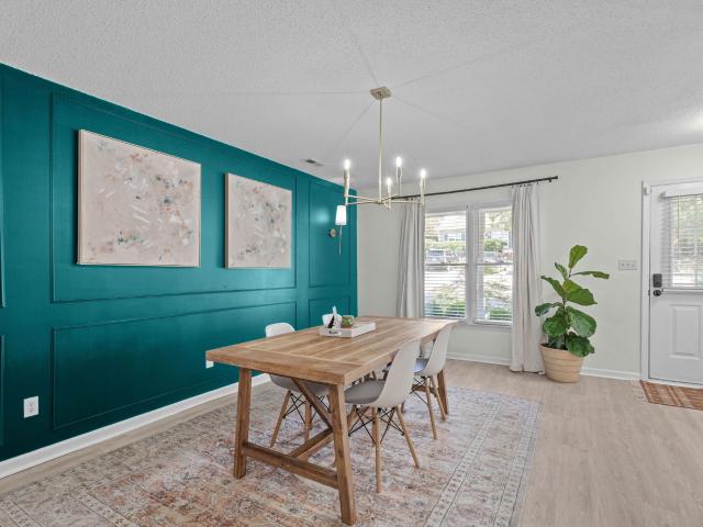75 Forest Oaks Drive
