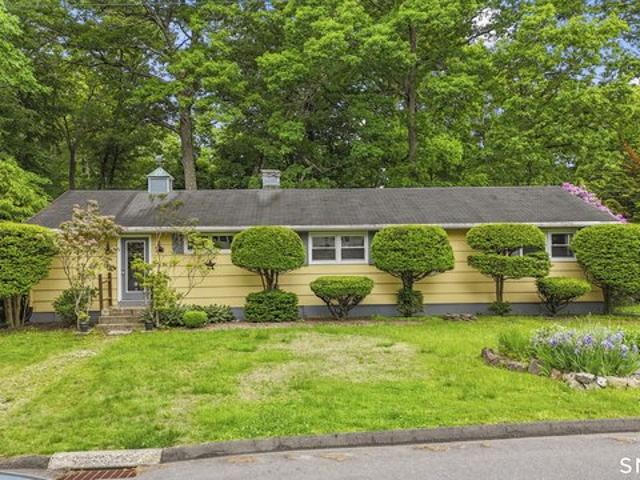 75 Forest Ln, Wolcott, CT 06716