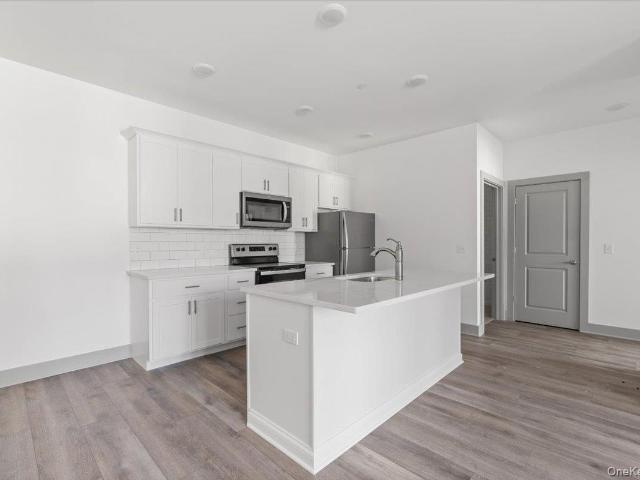 75 Forester Ave, Unit 114, Warwick, NY 10990 | MLS #988681 | Compass