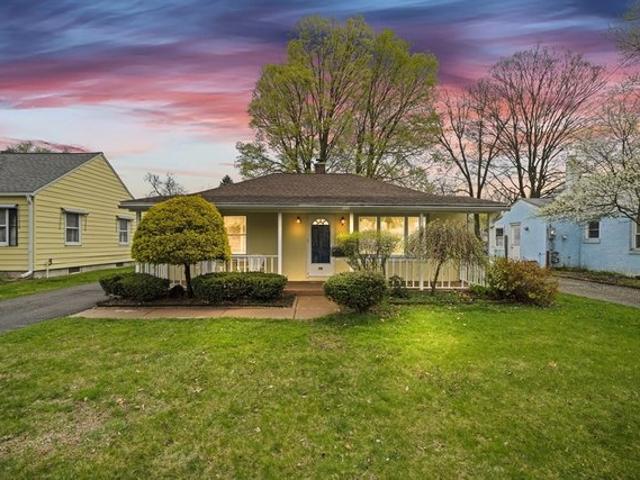 75 Garland St, Springfield, MA 01118
