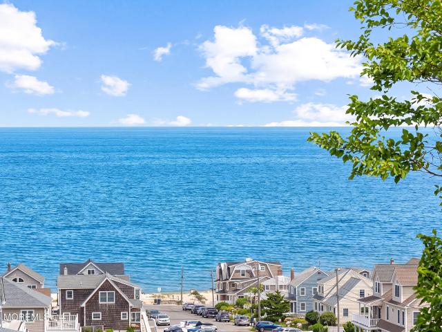 75 Grand Central Avenue Unit 2