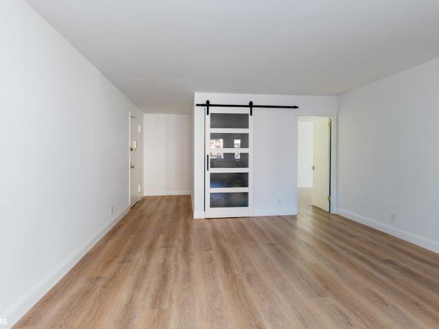 75 HENRY Street 1K