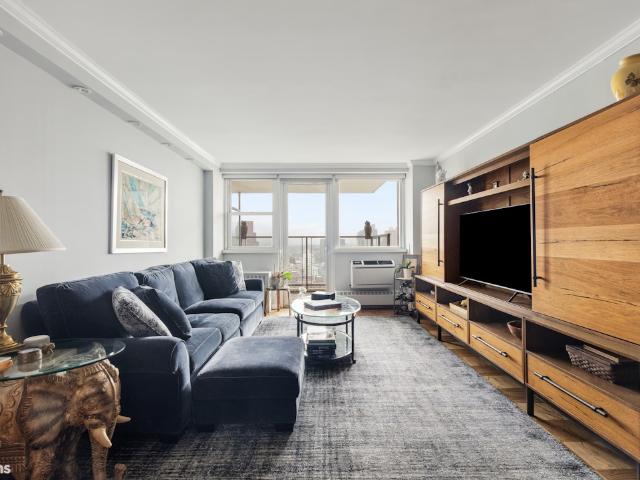 75 Henry Street, Brooklyn, NY