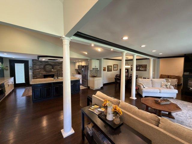 75 Hickory Hill Dr, Monticello, KY 42633