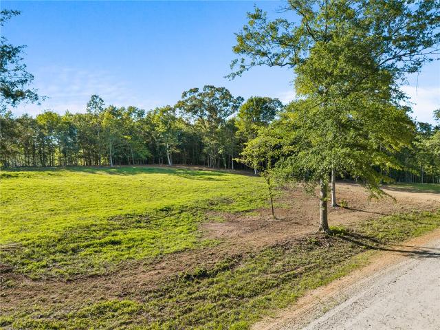 75 Hidden Acres Trail