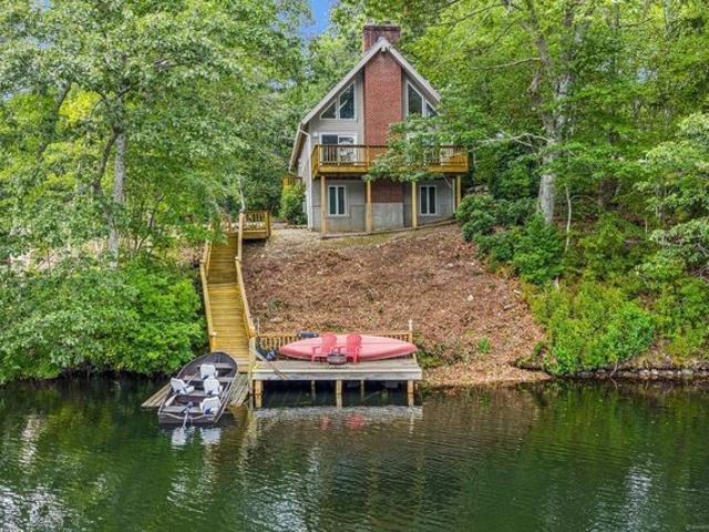75 Homestead Rd, Ledyard, CT 06339