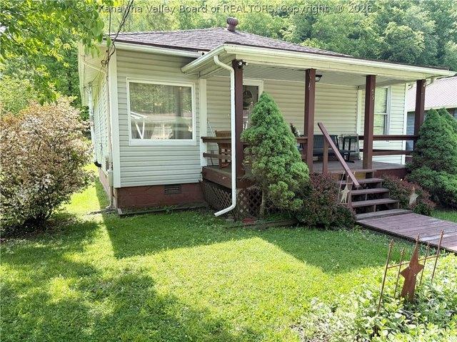 75 Janie Ave, Whitesville, WV 25209