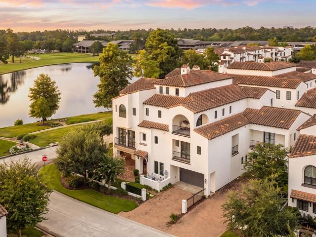 75 Lakeside Cove