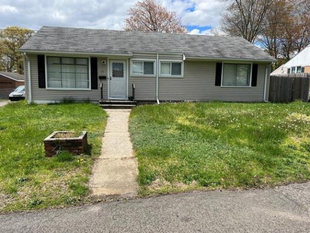 75 Leonard Dr, Bridgeport, CT 06606
