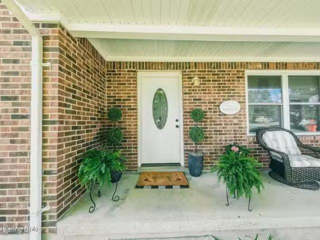 75 Lincoln Dr, Elizabethtown, KY 42701 MLS# 1661637