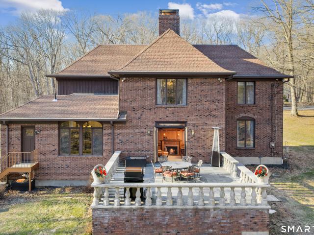 75 Lilac Ln, Easton, CT 06612 | MLS #24160 | Compass