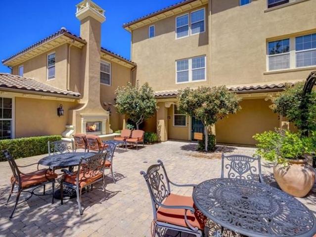 75 Long Meadow #88, Irvine, CA 92620