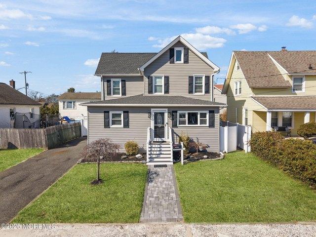 75 Manning Pl, Keansburg, NJ 07734