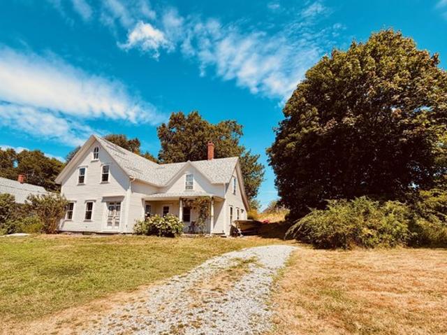 75 Main St, Saint George, ME 04860