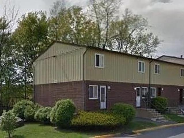 75 Midfield Dr, Waterbury, CT 06705