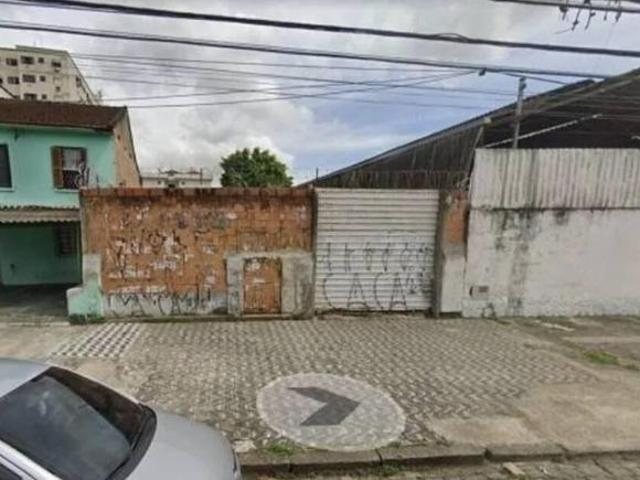 75 mil + IPTU ou 10 milhoes. Terreno para venda ou locação na Vila Mathias, Santos SP! Espaço de 1.6