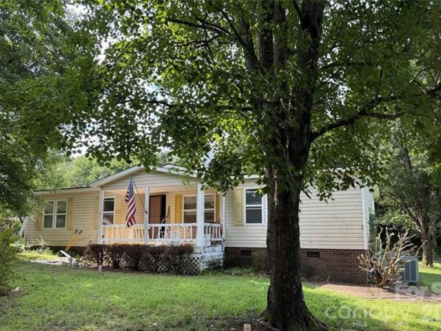 75 Mountain View Dr, Taylorsville, NC 28681