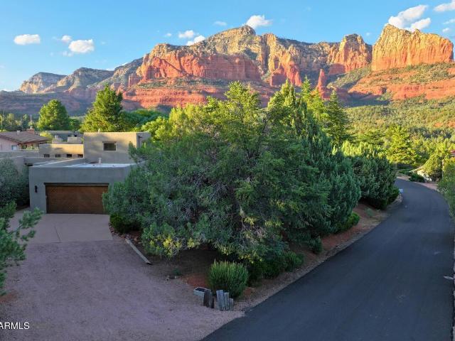 75 Navajo Trail
