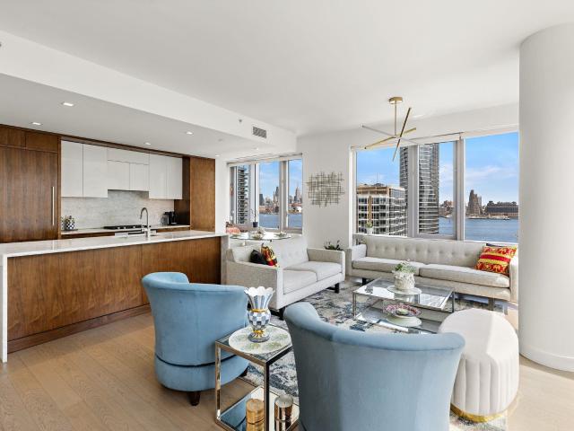 75 Park Lane South # 1607