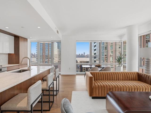 75 Park Ln S, Unit 1007, Jersey City, NJ 07310 | MLS #260006
