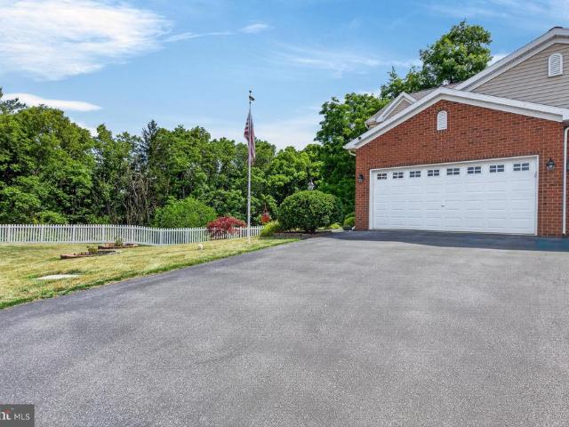 75 Pin Oak Street