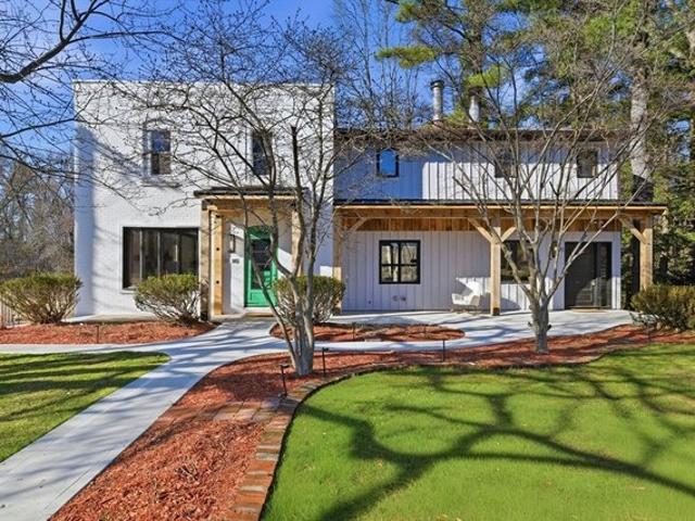 75 Pine St, South Hadley, MA 01075
