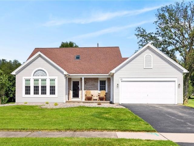 75 Pickering Dr, Rochester, NY 14626