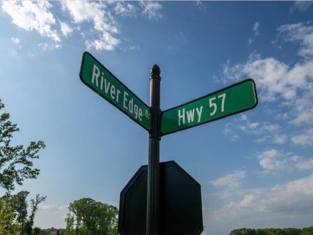 75 river edge dr