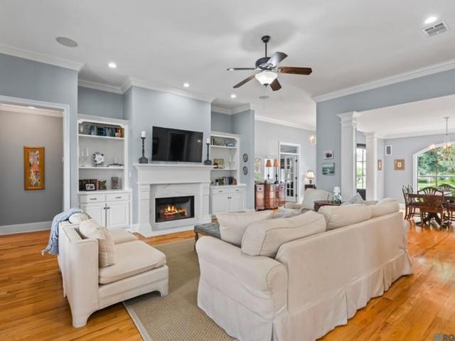 75 Robyn Pl, Mandeville, LA 70471