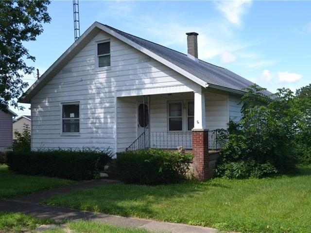75 S Main St, North Hampton, OH 45349