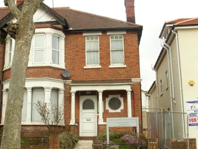 75 Sevington Road, The Hyde, London, NW4 3RS, United Kingdom | 3 bed apartment for rent #168167149 | Rentberry