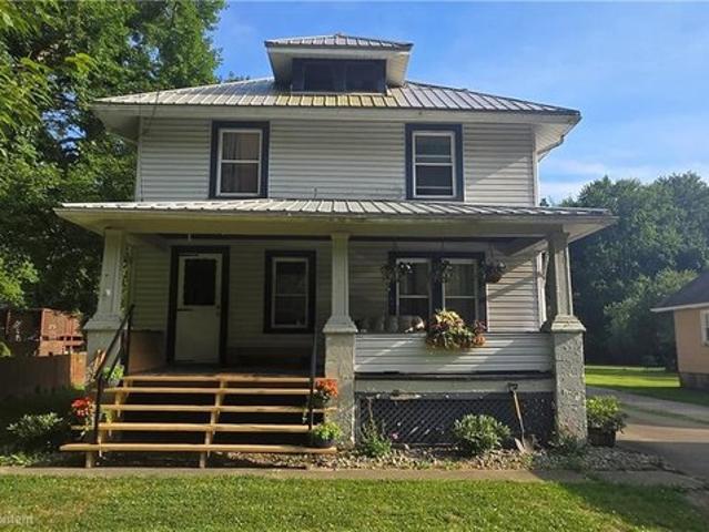 75 Sherrard Ave, Greenville, PA 16125