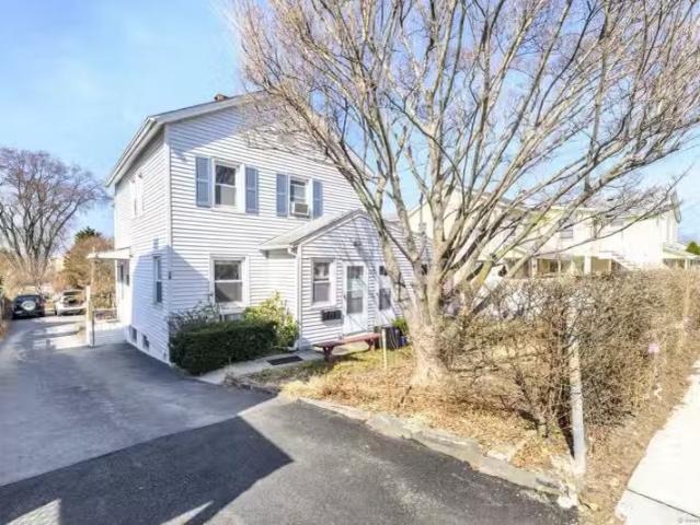 75 Soundview Avenue, #1, Stamford, CT 06902