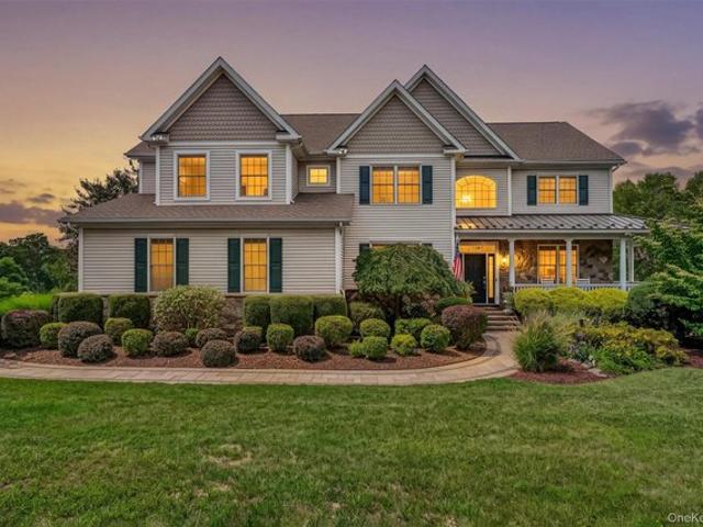 75 Spy Glass Hill Rd, Hopewell Junction, NY 12533